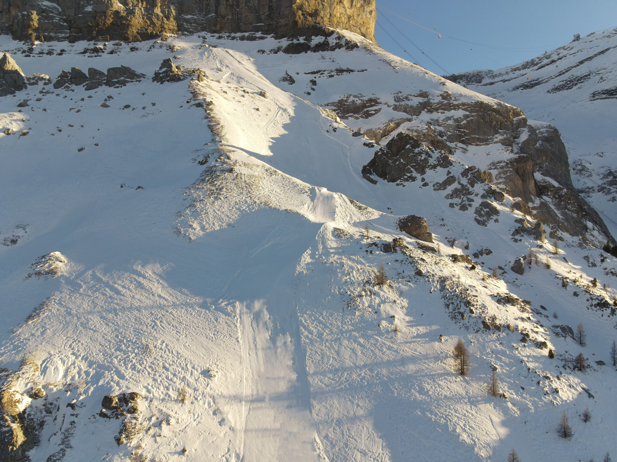 GLACIER 3000 - Les Diablerets, ecco Black Wall, una delle piste più ...